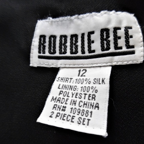 Robbie Bee | Tops | Robbie Bee Silk Abstract Animal Print Blouse Top ...